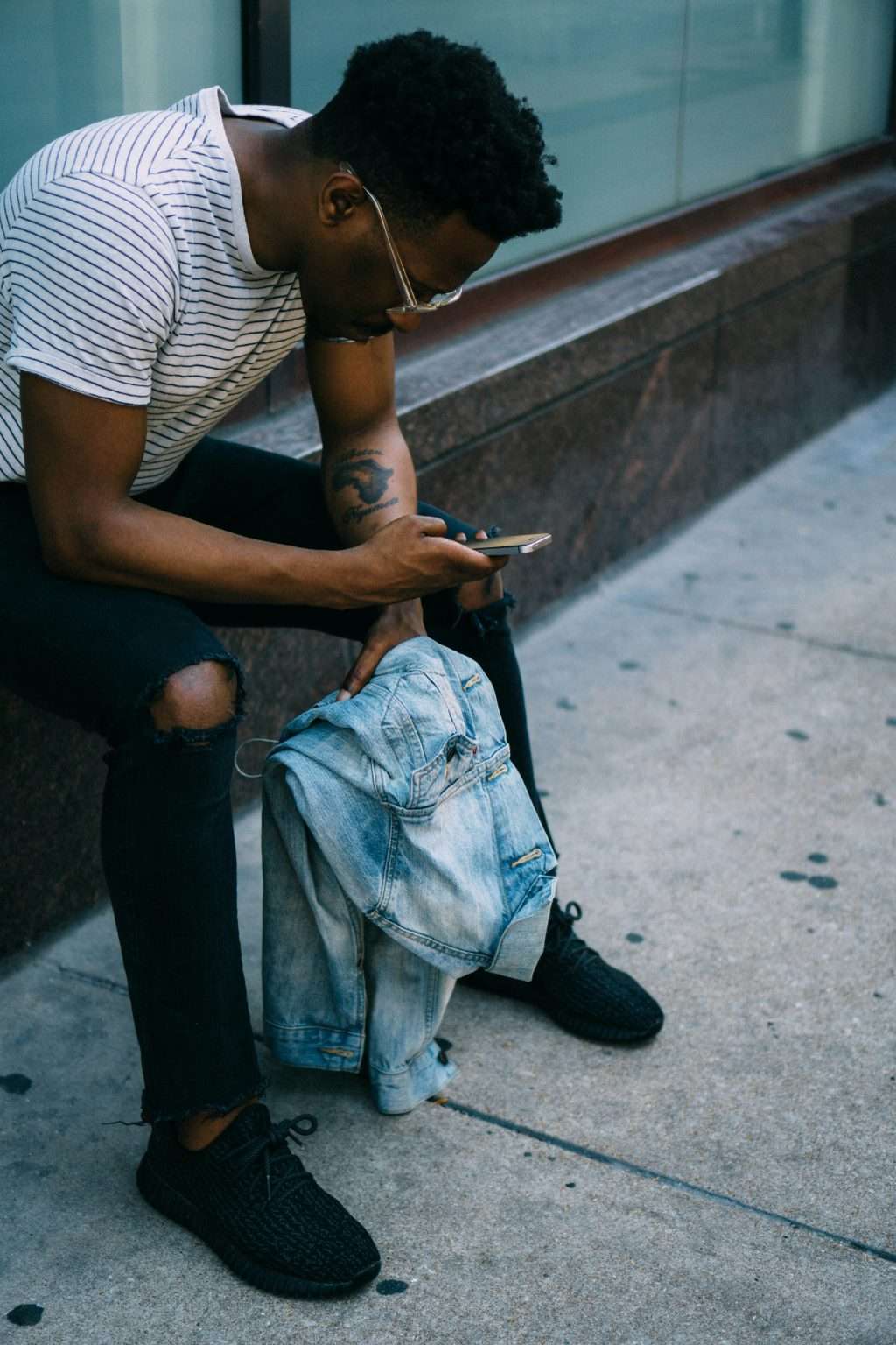 Is Your Phone Display Flickering? Try These 7 Fixes