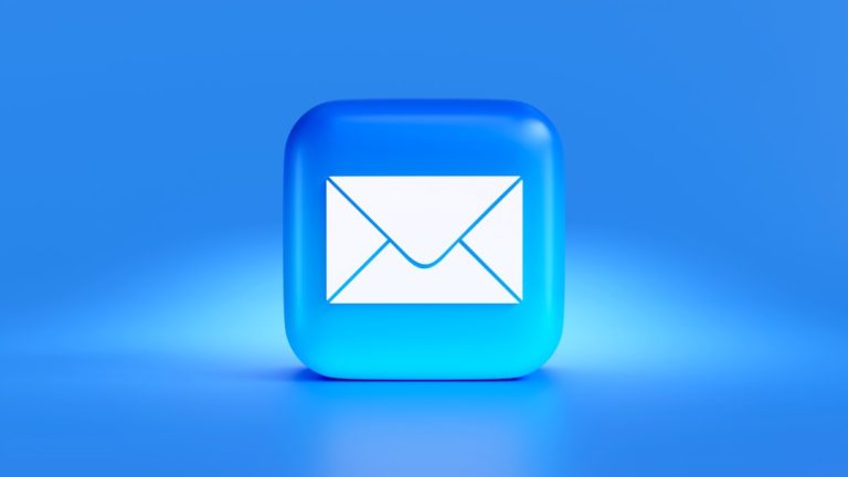 What Is an me.com Email and Is It Different from iCloud?