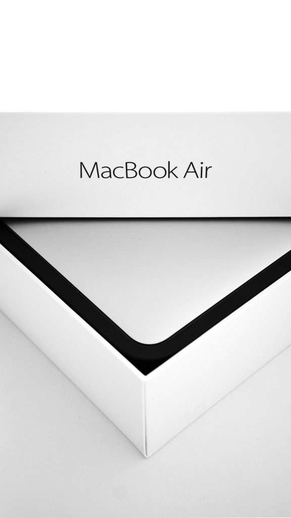 What Is an me.com Email and Is It Different from iCloud?
