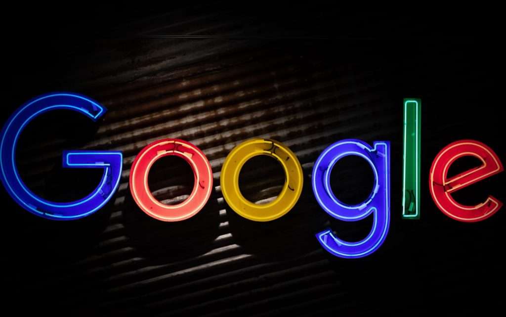How to Find Google’s Hidden DVD Screensaver